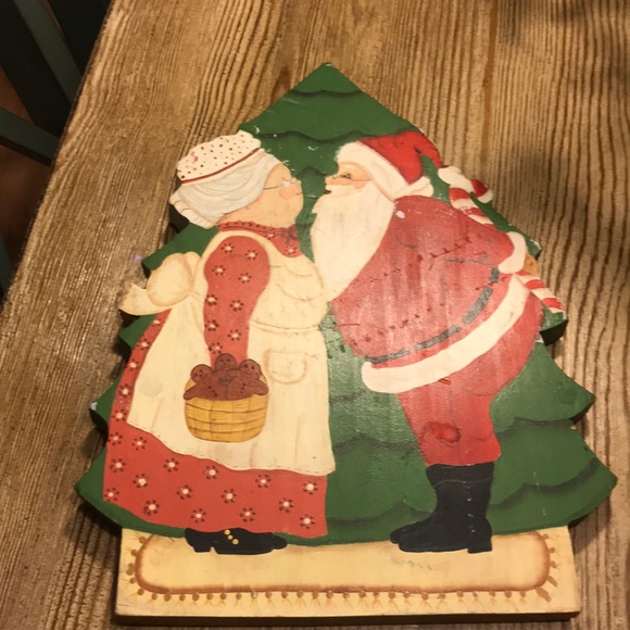 Vintage | Holiday | Vintage Wood Plaque Mr And Mrs Claus Kissing | Poshmark
